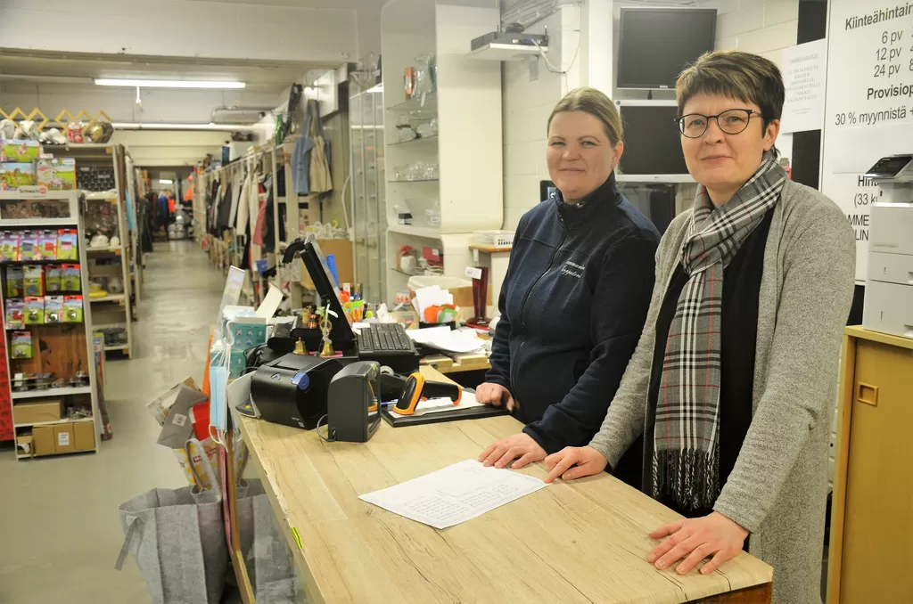 Kammarin kirpputori muuttaa uusiin tiloihin ja laajentaa valikoimaa ...
